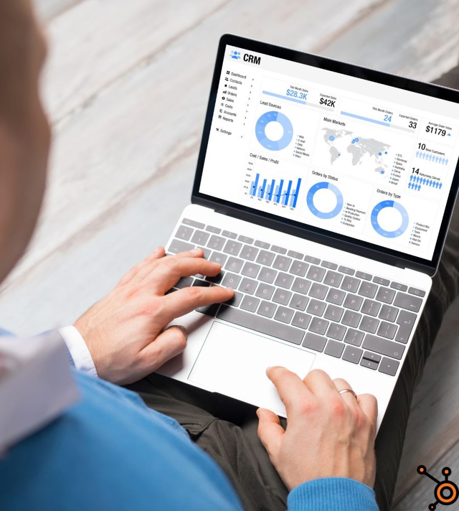 Why Choose HubSpot for Startups and SMEs in 2024 Why Choose HubSpot for Startups and SMEs in 2024